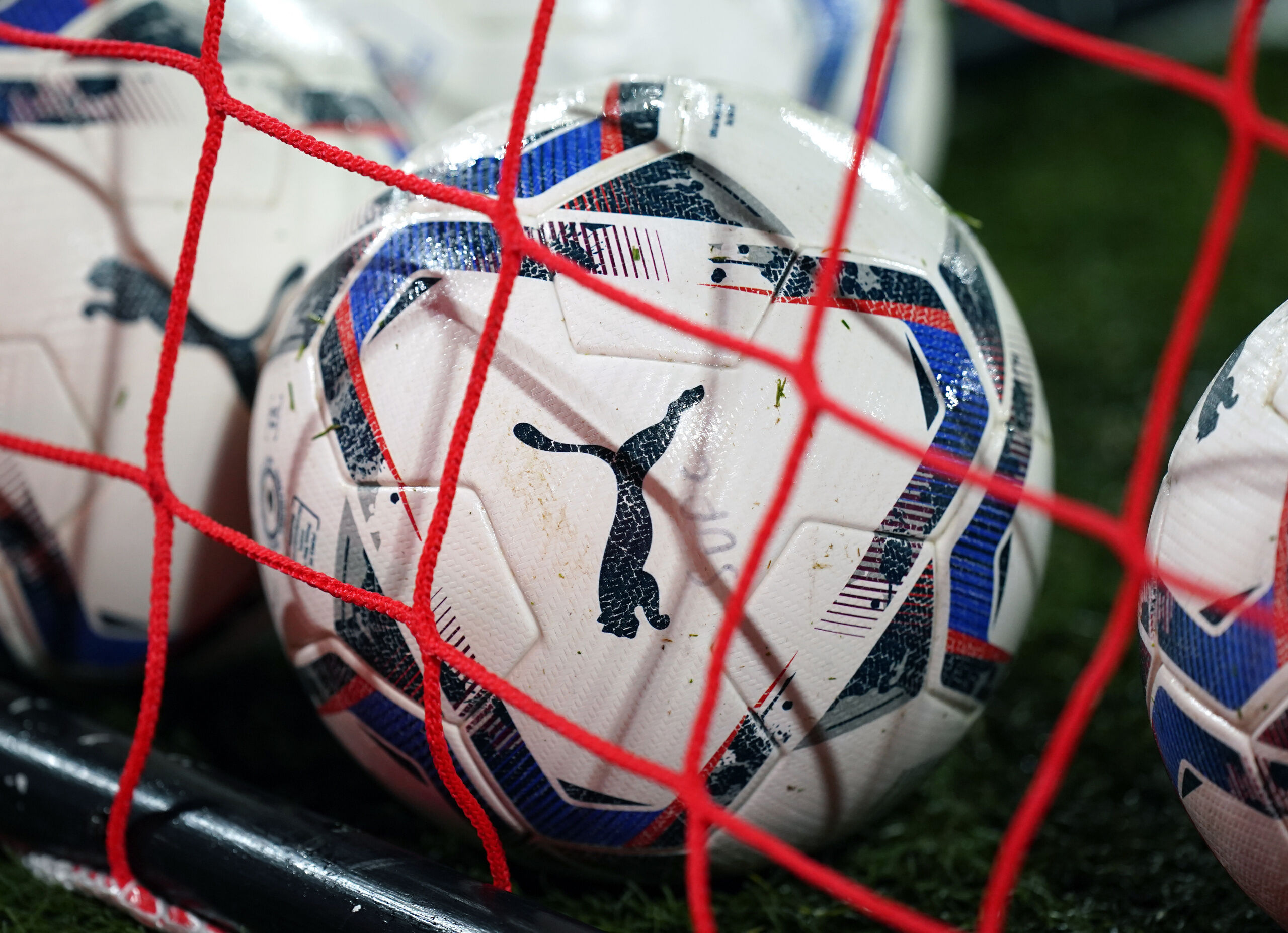 EFL London Clubs Match Report Round-Up: 05.12.21 • London Football Scene